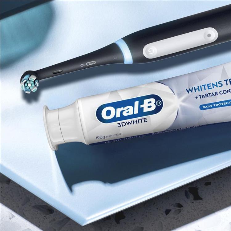 Buy Oral B Toothpaste 3D White Long Lasting Freshness 190g online at ...