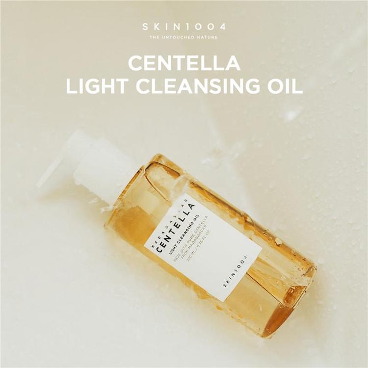 Buy SKIN1004 Madagascar Centella Light Cleansing Oil 200ml online at ...